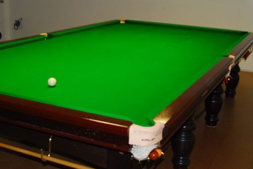Build your own Snooker Room 3 - Handmade Snooker Cues | Pool Cues | Cue ...