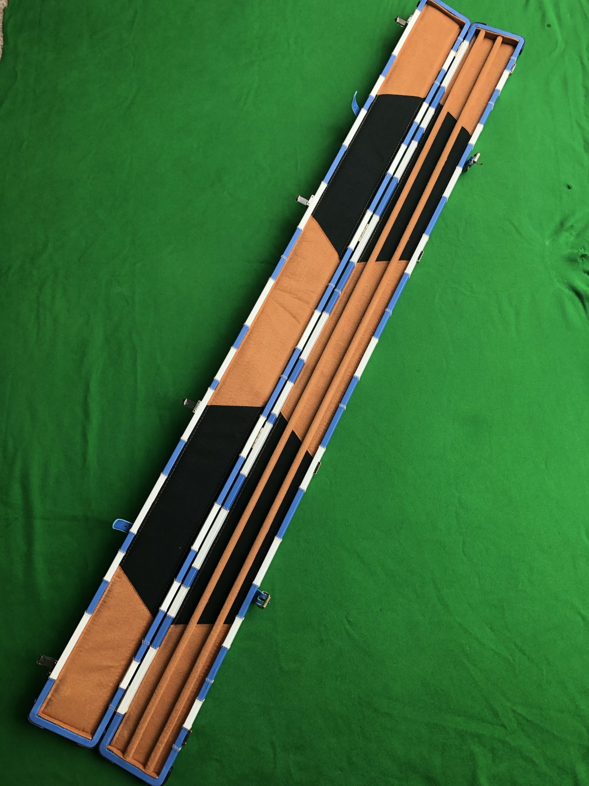 One Piece Blue & White Patchwork Cue Case - Handmade Snooker Cues ...