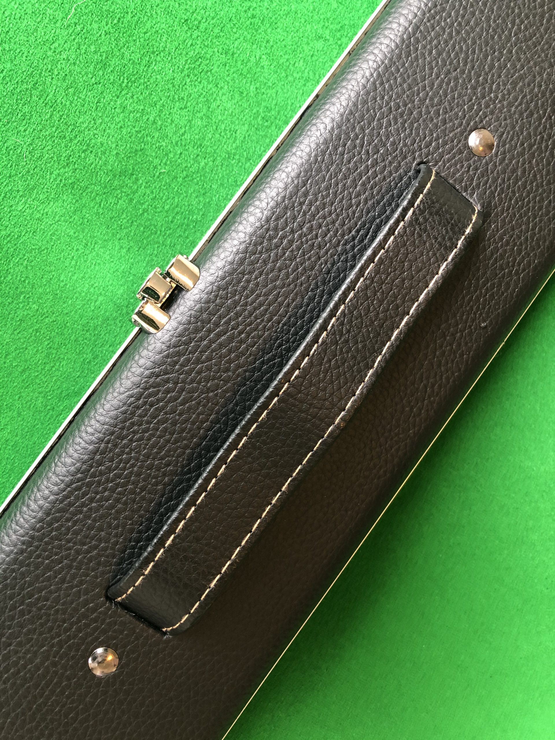 Three Quarter Wide Halo Style Black Cue Case - Handmade Snooker Cues ...